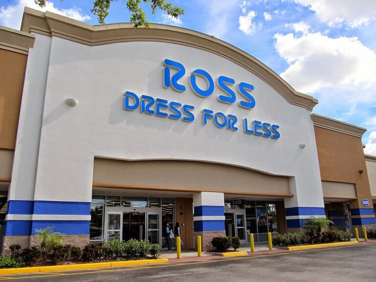 Does Ross Have Senior Discounts? What Is the Best Day to Go to Ross?